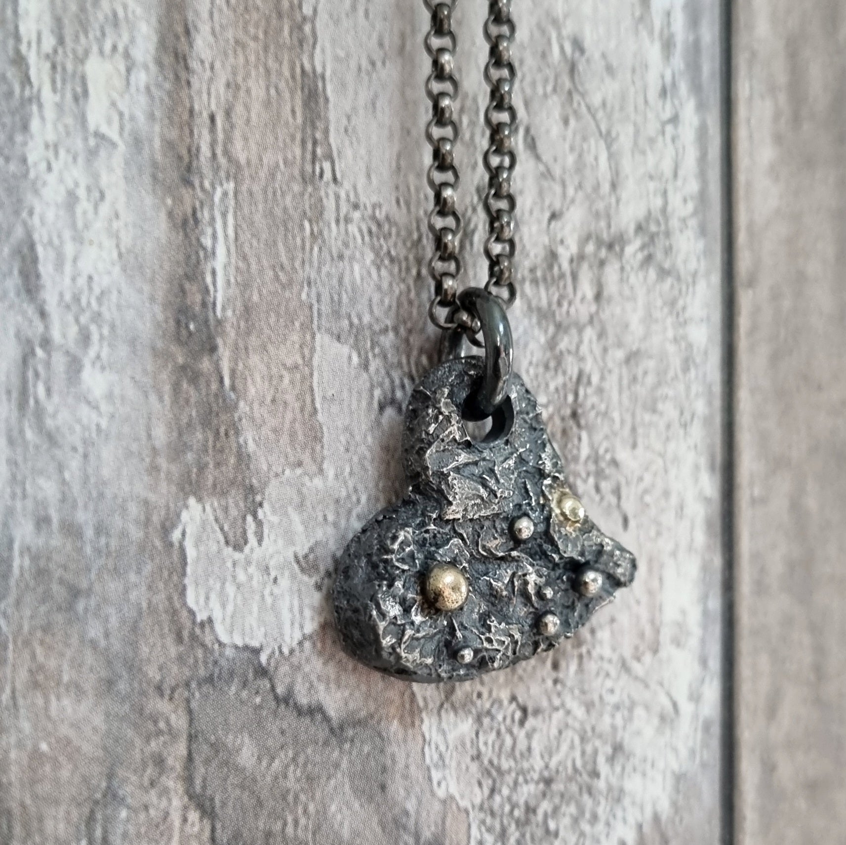 Eineståande nr. 2 - Drivkraft | ØVREBØ smykkeverkstad